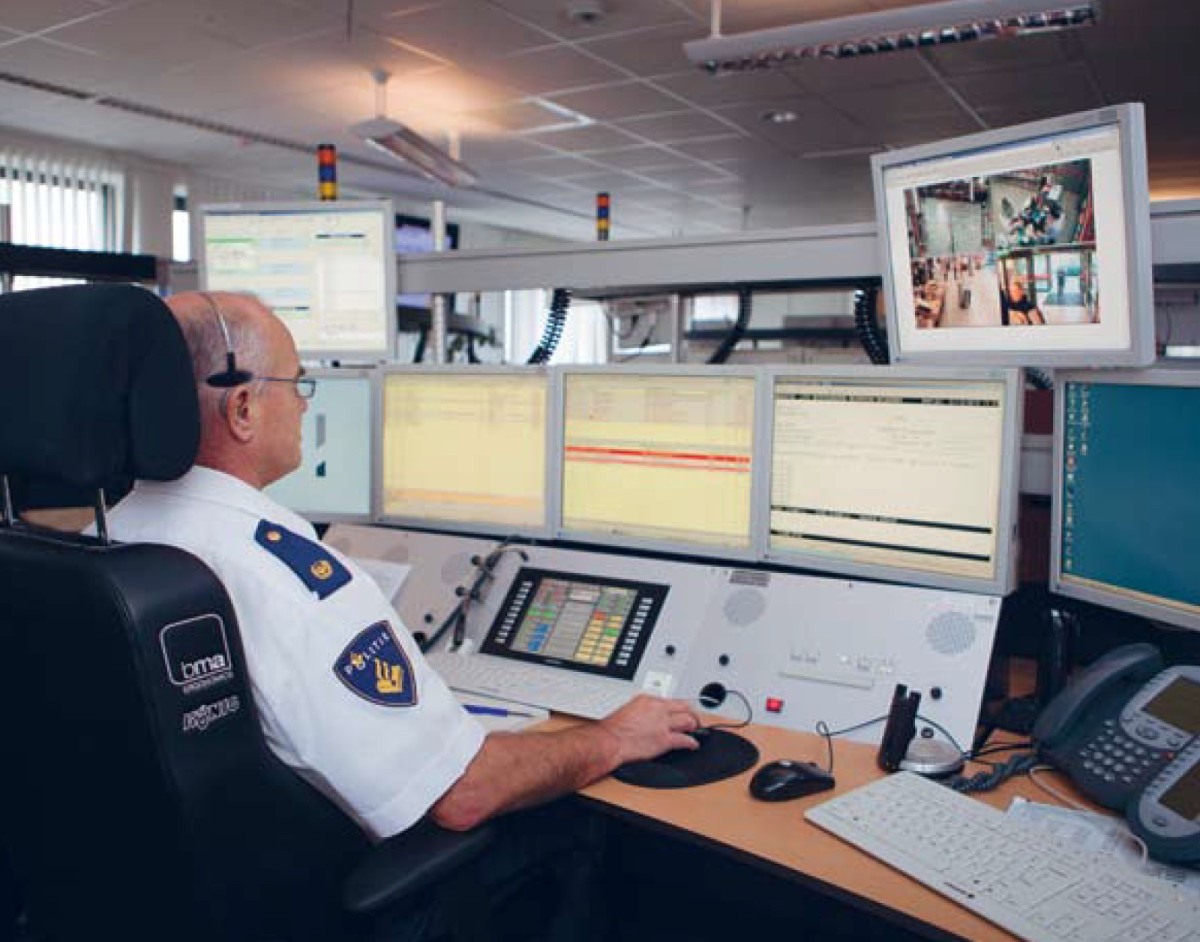 Hoe kan ik de politie helpen met camerabeelden? • Lage Weide